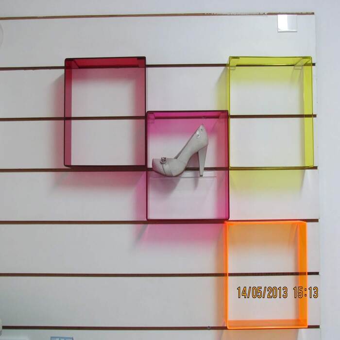 Displays para Expositores – Acrílicos Mais – Acrilico Pesonalizado